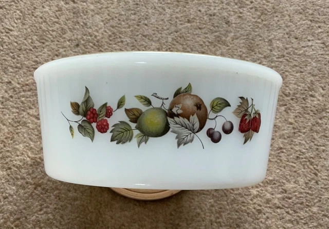VINTAGE PHOENIX OPALWARE Milk Glass Pyrex Serving Bowl Souffle Dish ...