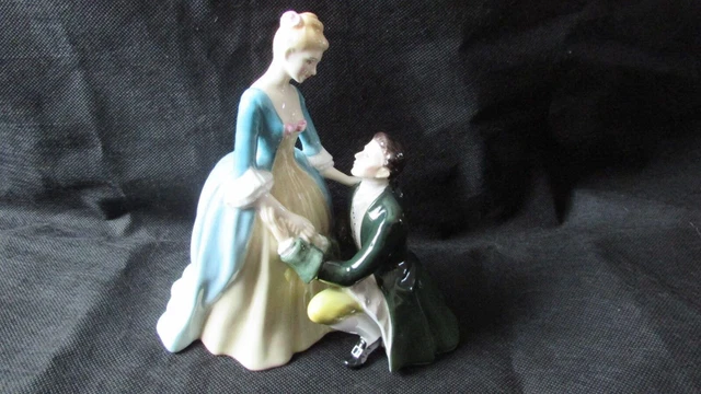 ROYAL DOULTON HN2132 The Suitor HN 2132 perfect freepost £79.99 ...