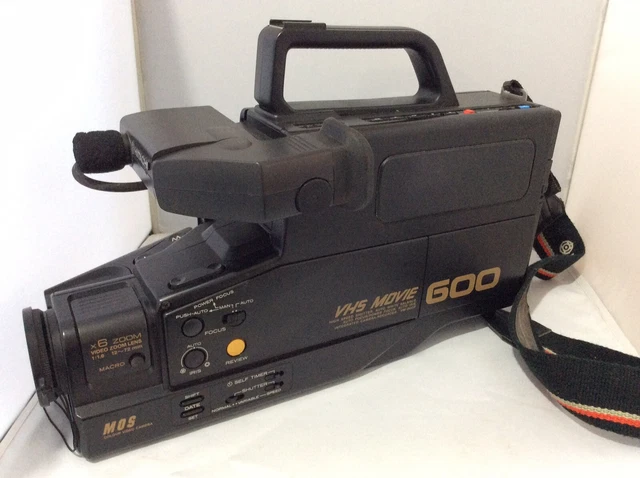 HITACHI VHS CAMCORDER Model VM-600E **Read Description** £15.00 ...