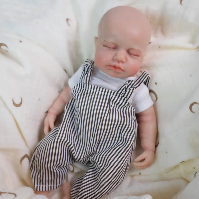 SILICONE REALISTIC DOLL With Textured Stripes For Children Christmas ...