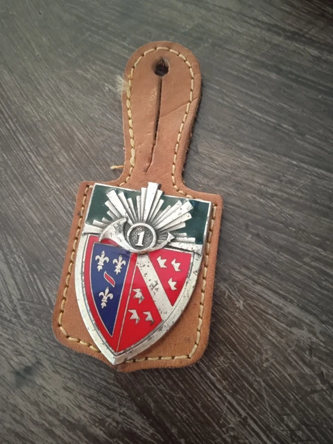 INSIGNE 1° RC REGIMENT DE CHASSEURS Cavalerie ORIGINAL Arthus Bertrand Paris EUR 1,50 - PicClick FR