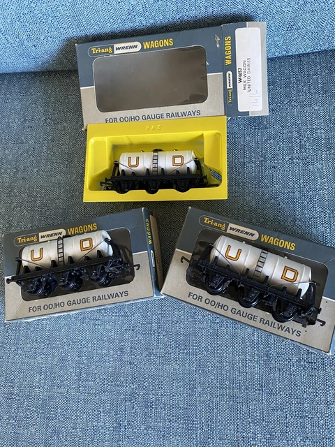 TRIANG WRENN WAGONS £8.00 - PicClick UK