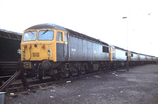 ORIGINAL COLOUR SLIDE of 56039 BR class 56 diesel loco £2.50 - PicClick UK