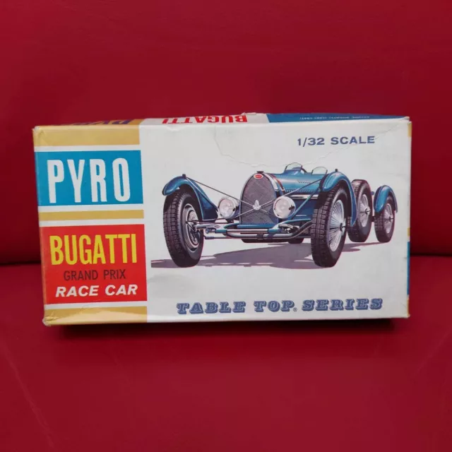 PYRO #17 BUGATTI 59 Grand Prix Race Car Table Top Serie 1/32 RARE 1960 ...