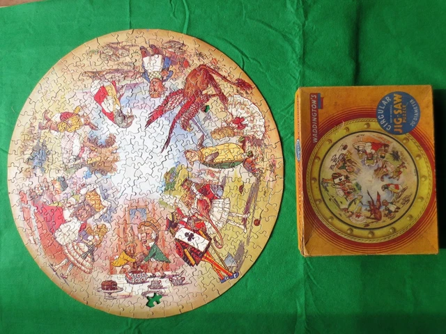 VINTAGE 1930S/1940S RARE ALICE IN WONDERLAND WADDINGTON'S CIRCULAR ...