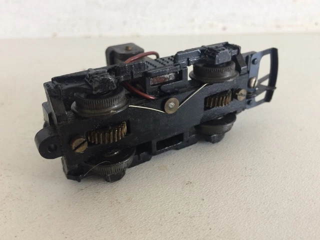 HORNBY R555 BLUE / Grey Pullman Diesel Power Car Bogie Tension Coup ...