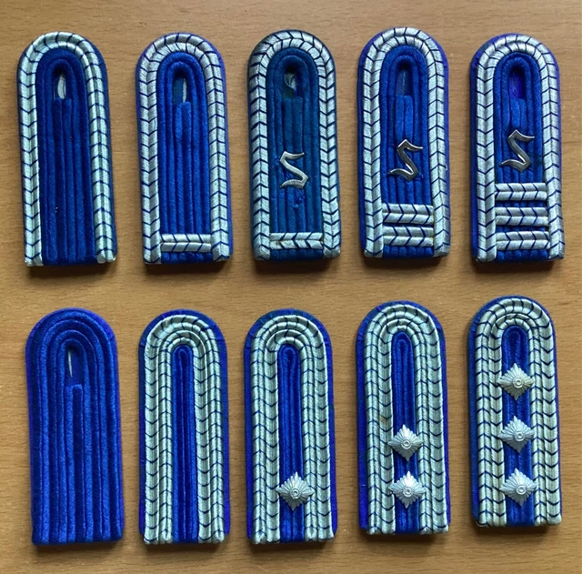 COLLECTION OF 10 Original East German ‘Transportpolizei’ Police ...