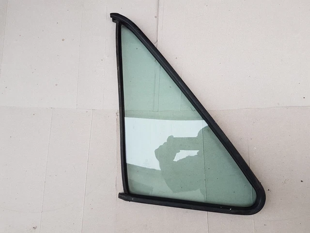 VW GOLF GTI Mk1 3 Drivers Side Front Right Green Tinted Quarter Glass £ ...