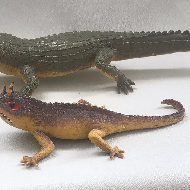 IMPERIAL ALLIGATOR 1970S Small Lizard 1977 Imperial Dinosaur $39.99 ...