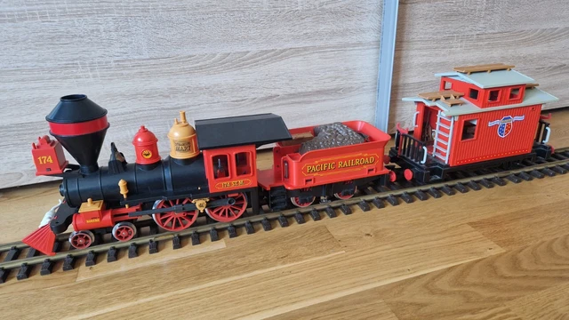 PLAYMOBIL EISENBAHN WESTERN Lokomotive "Steaming Mary" 4054 und Caboose ...