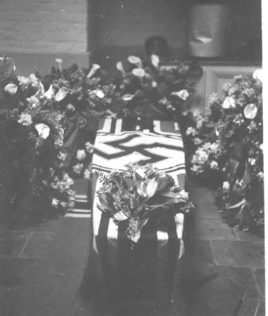 FOTO SOLDATEN FRIEDHÖFE Grab Frankreich, Bei Arras, Beeerdigung, 1940 ...