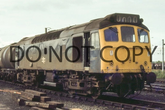 UK DIESEL TRAIN Railway Photograph Of Class 25 25317 Loco. (Rm25-273) £ ...