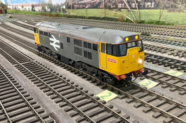 KIT BUILT O GAUGE Class 31 BR Railfreight Grey with DCC £312.68 ...