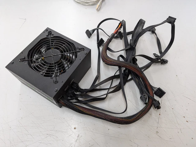 CORSAIR CX-M SERIES Modular CX600M 600W ATX Power Supply 75-002018 CP-9020060 EUR 30,00 ...