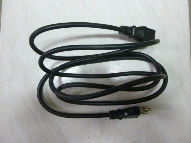 CÂBLE D'ALIMENTATION PC noir QUEEN PUO prise C13 X 250V Suisse 10 A EUR ...