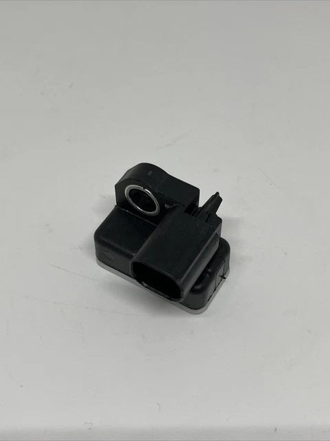 MERCEDES ORIGINAL ACCELEROMETER W205 input sensor crash A0009057802 £51 ...