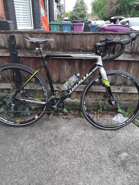 GIANT TCX GRAVEL bike medium/large frame £286.72 - PicClick UK