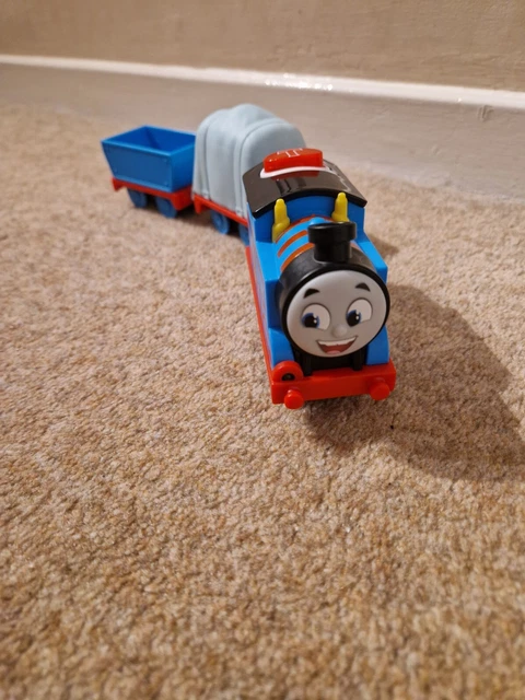 THOMAS & FRIENDS Talking Thomas Motorised Train Engine with Several Fun ...