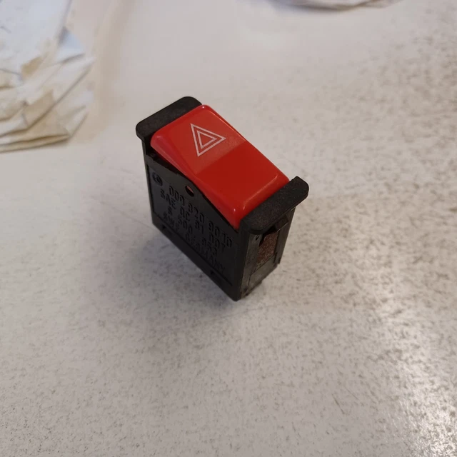 MERCEDES W126 W201 R107 W123 Hazard Flasher Switch 000 820 90 10 OEM ...