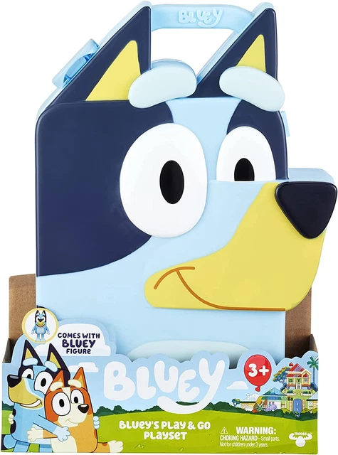 BLUEY DELUXE COLLECTOR’S Case with Poseable Bluey Figure Official $21. ...