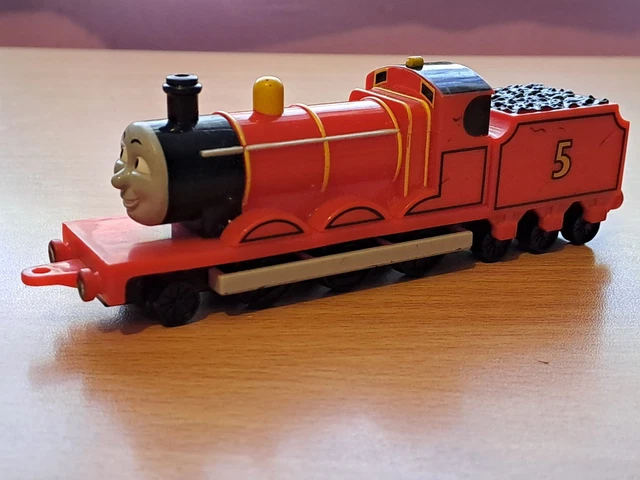 THOMAS & FRIENDS Tank Engine Gullane De Agostini James No 5 Engine 2004 ...