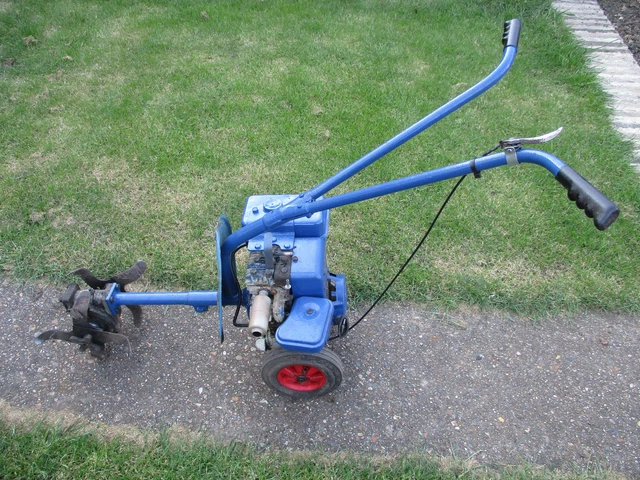 LANDMASTER ROTOVATOR ROTAVATOR Rotavater Tiller £41.00 - PicClick UK