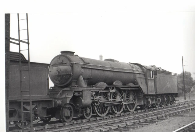 RAIL PHOTO LNER 462 A3 60093 Unknown shed Carlisle Canal NBR NER £2.39 ...