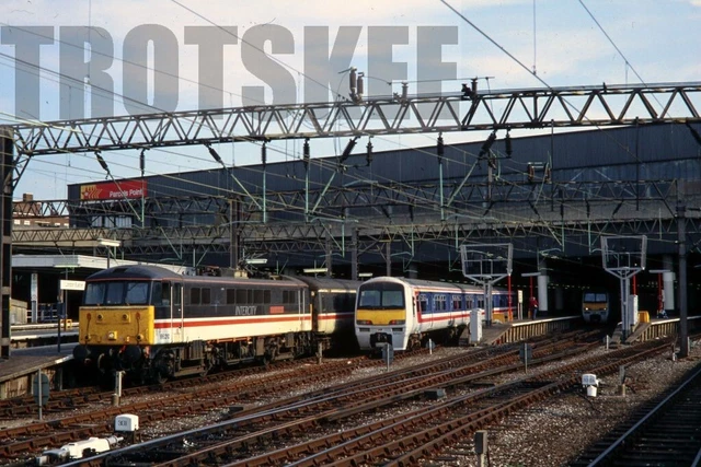 35MM SLIDE BR British Railways Electric Loco 86210 Class 86 Euston 1990 ...