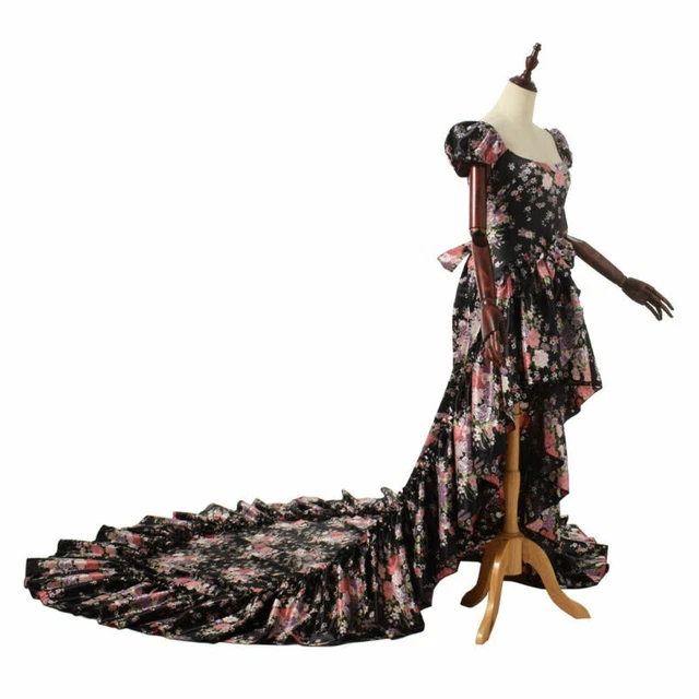 VICTORIAN WOMEN DUCHESS Dress with long Train for Wedding Night Gown ...