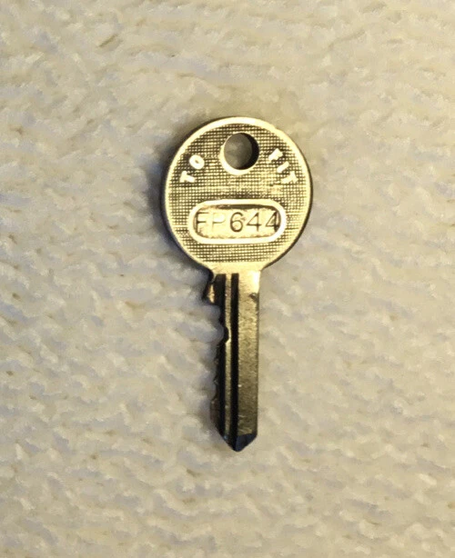 “FP 644” VINTAGE CLASSIC CAR /VAN ROMAC ‘FP 644’ KEY made in UK £5.92 ...