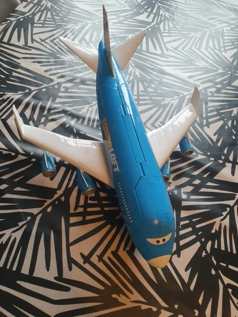 RARE DISNEY PIXAR cars 2 Everett Turbo Loft Carrier Plane £199.99 ...