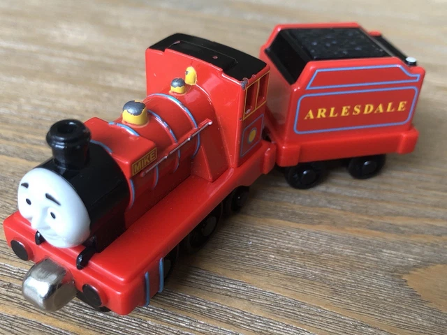 THOMAS THE TANK Engine: Mike & Arlesdale Tender Diecast Red 2002 ...