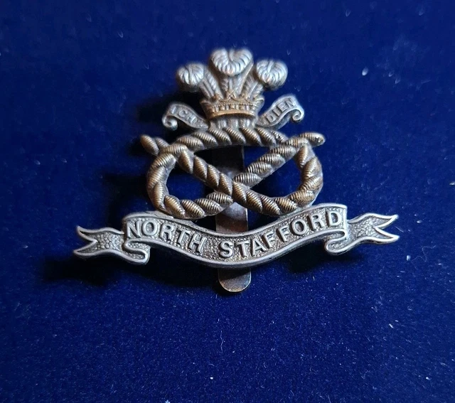 THE NORTH STAFFORD Regiment British Military Cap Badge - Bi Metal ...