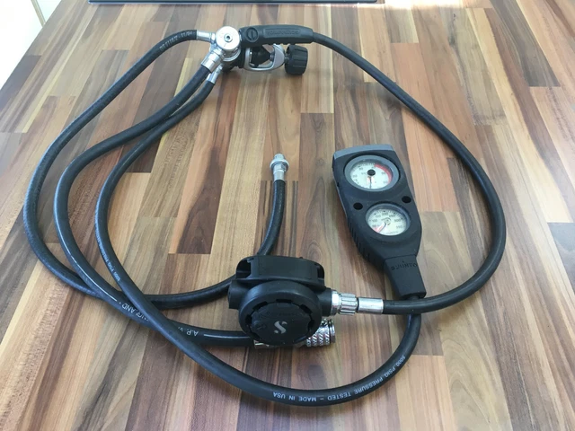 SCUBAPRO MK18 1ST stage with R380 2nd stage regulator, Double Suunto ...