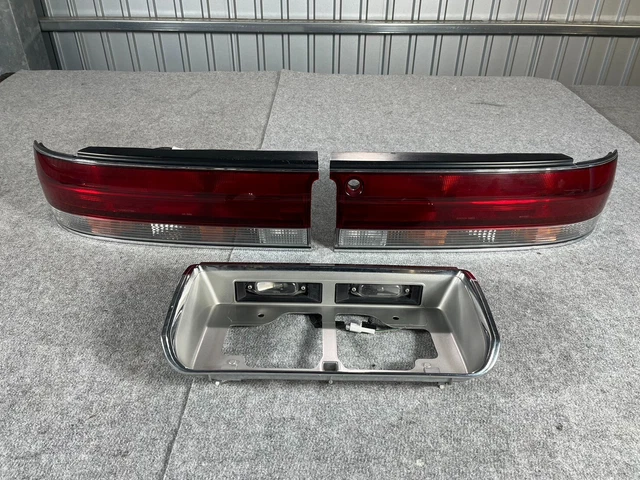 CROWN MAJESTA JZS147 Toyota Oem Jdm Rhd Rear Tail Lights $210.24 ...