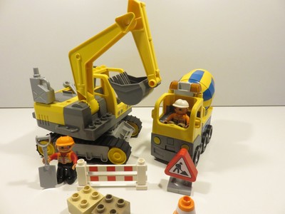 LEGO DUPLO 4986 Caterpillar Excavator and Betomicist £25.63 - PicClick UK
