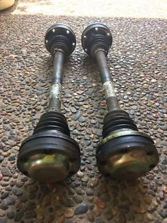 HOLDEN COMMODORE VT Vx Vy Vz V6 V8 Rear Irs Cv Drive Shaft Fit Sv6 Ss ...