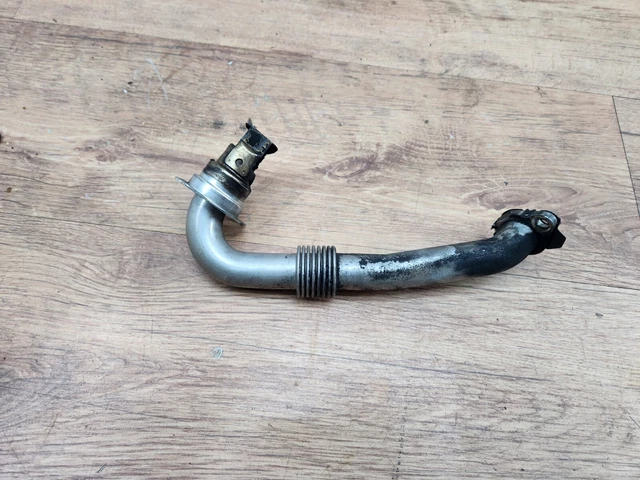 ORIGINALE MERCEDES E220 2.0 Diesel Om654 Egr Tubo Refrigerante 2017- A6541401400 EUR 39,90 ...