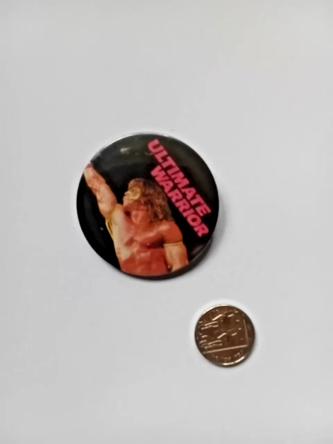 WWE / WWF Vintage Wrestling Pin Badge ultimate warrior # £5.00 ...
