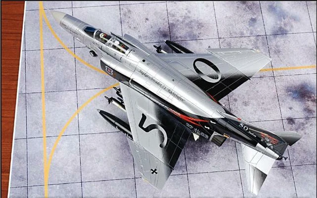 AC MCDONNELL DOUGLAS F-4F Phantom II Luftwaffe JG 71 1/72 diecast model ...