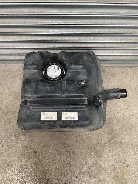 LAND ROVER DEFENDER Tdci puma td5 110 130 fuel tank £125.00 - PicClick UK