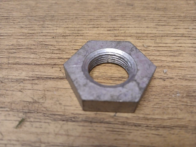 TRIUMPH REAR WHEEL Spindle Axle Nut T100 T120 Tr6 T150 - 21-2013 £7.80 ...