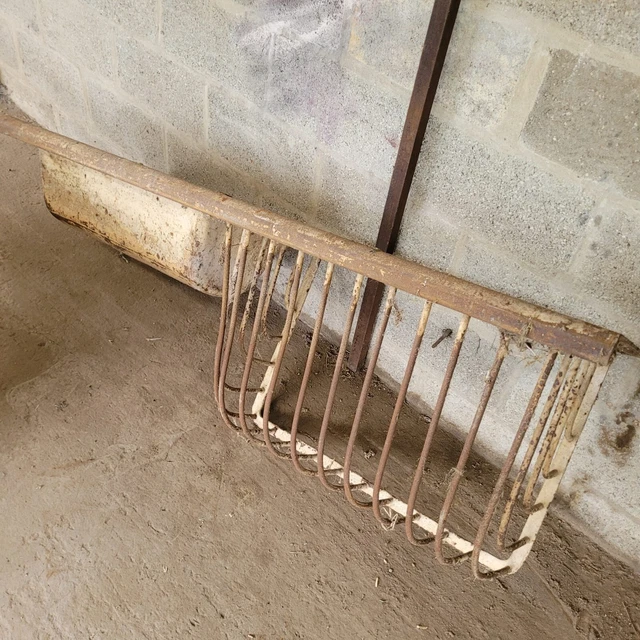 ANTIQUE CAST IRON Victorian Horse Feeder Manger Hay Rack £60.00 ...