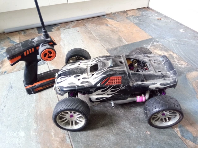 RARE SCHUMACHER RIOT RC nitro car buggy spares repairs used RWD 2WD £99 ...