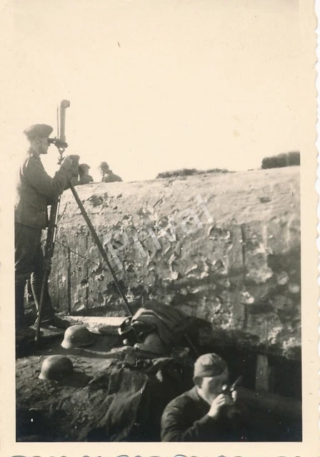 FOTO WK2 SOLDATEN Bunker Scherenfernrohr Beobachtungsposten Späher M1 ...