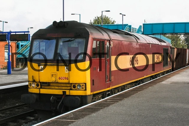 UK DIESEL TRAIN Railway Photograph Of Class 60 60096 Loco. Rm60-485 £1. ...