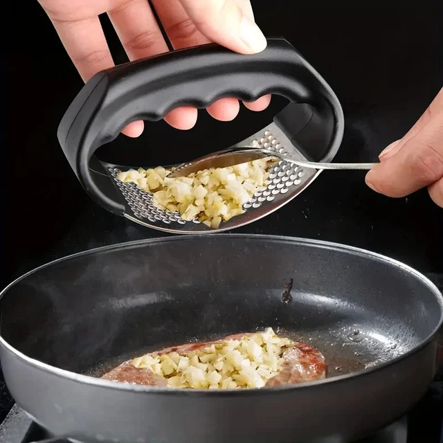 GARLIC CRUSHER RING, Stainless Steel Garlic Mincer & Vegetable Cutter ...