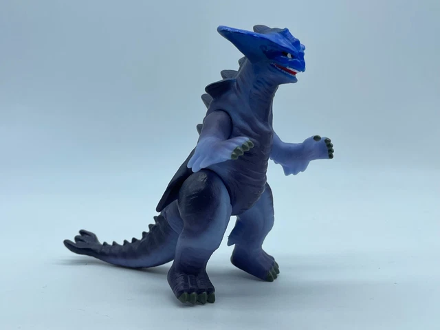 BANDAI ULTRAMAN ULTRA Kaiju Monster Lagoras 4 Inch Articulated Figure £ ...