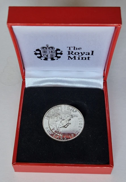NEW QUEENS DIAMOND Jubilee Coin In Original Box Excellent Condition £26 ...