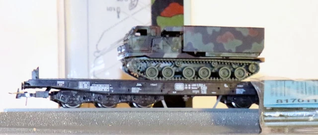 ROCO MINITANKS H0 826 Schwerlastwagen mit Raketenwerfer Mars - Limited ...